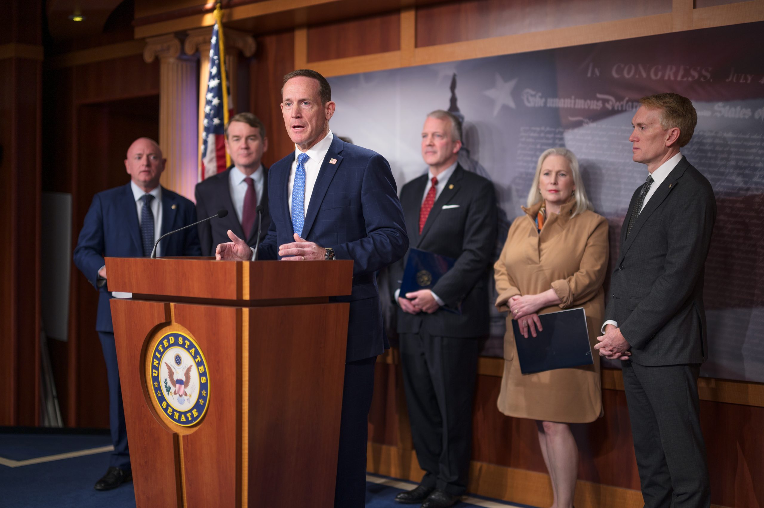 Senator Budd, Colleagues Introduce Build the Wall Now Act - U.S ...